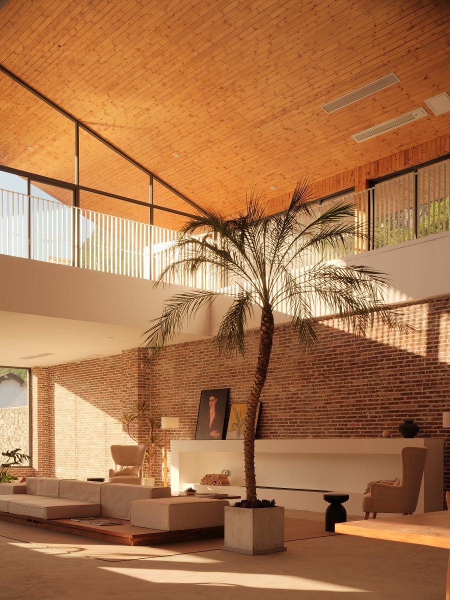 YinjiSpace - Benson Design x The Farm Tour Hotel