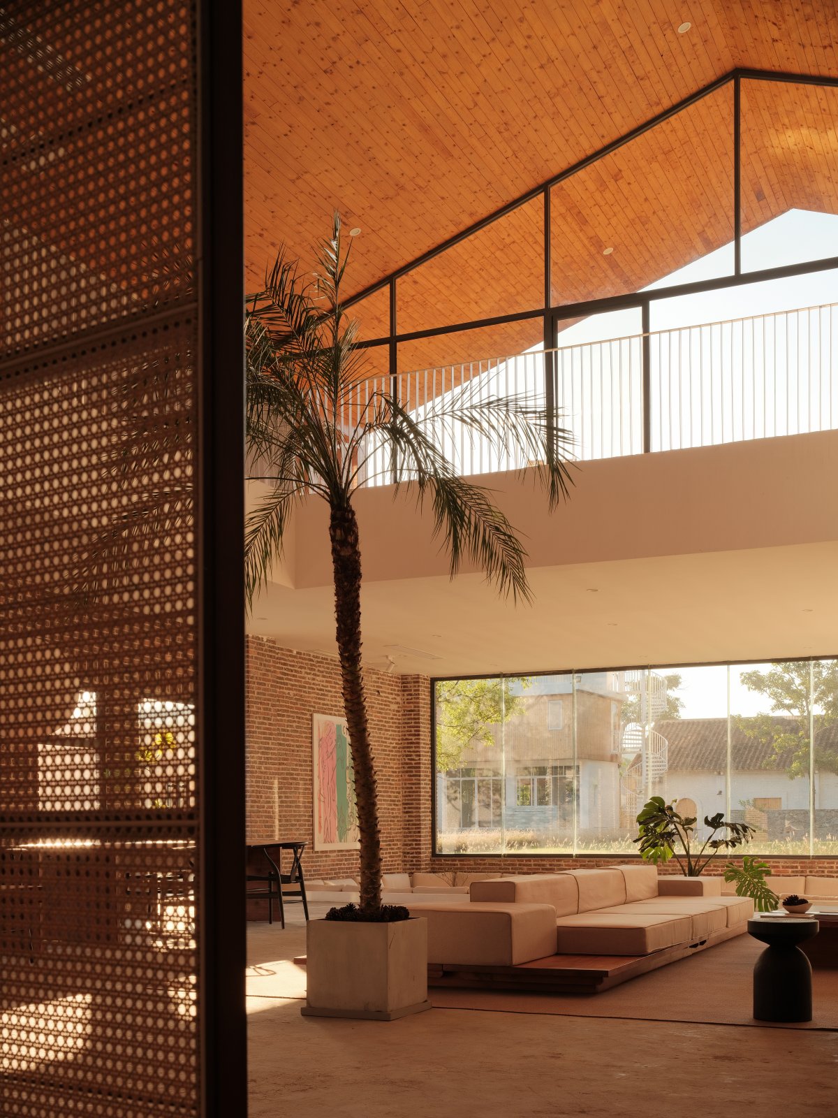 YinjiSpace - Benson Design x The Farm Tour Hotel