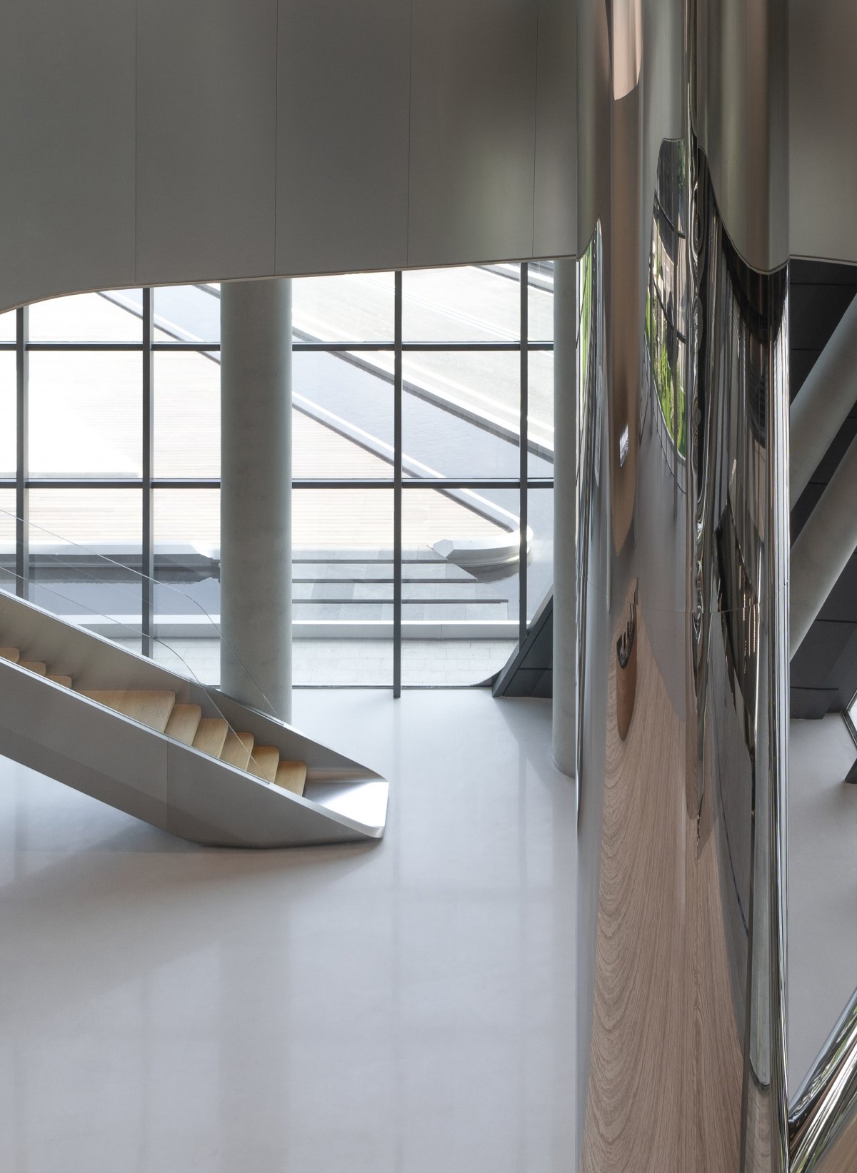 YinjiSpace - E Studio x Higold Interstellar Headquarters