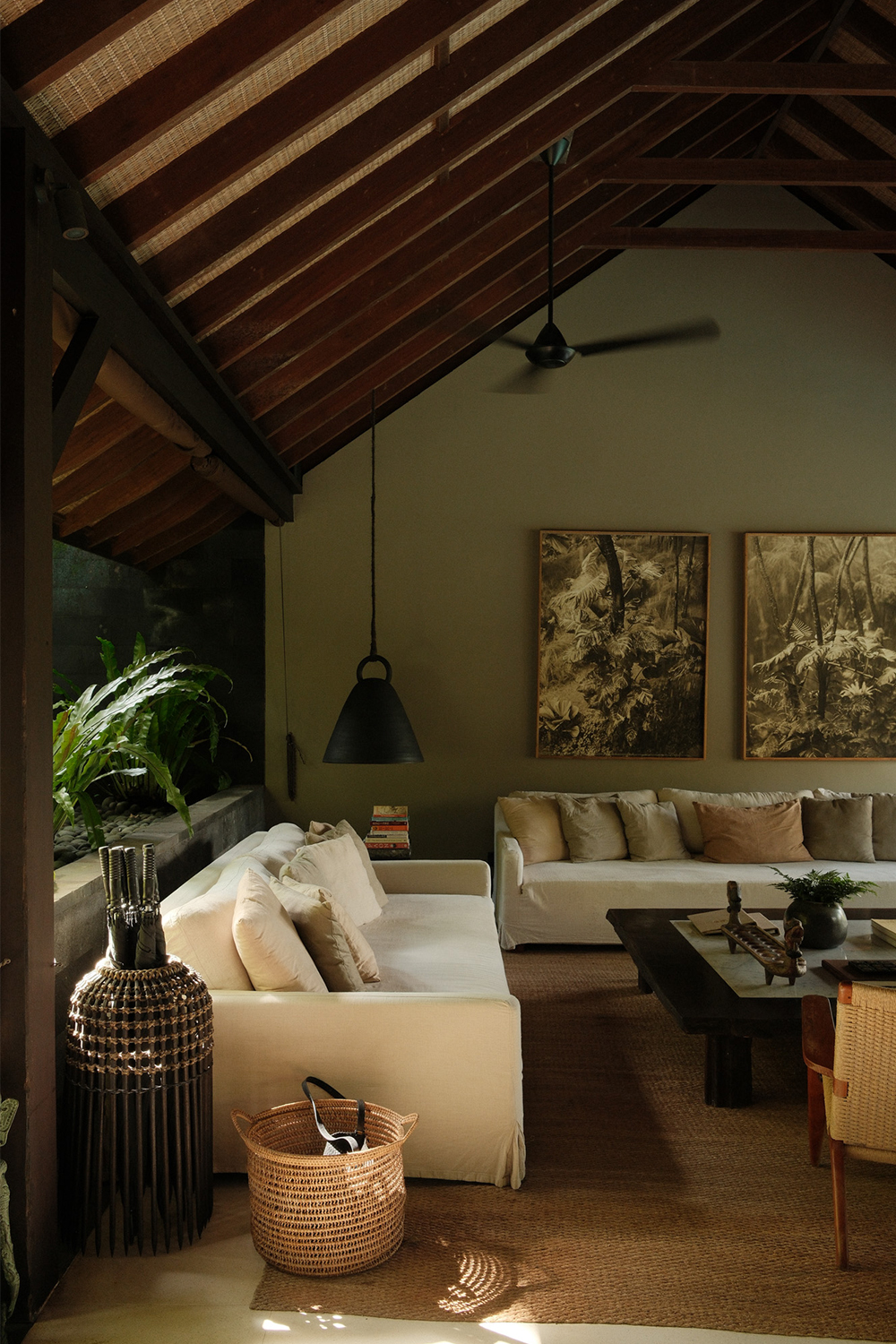 YINJISPACE - East West x Yintour Bali