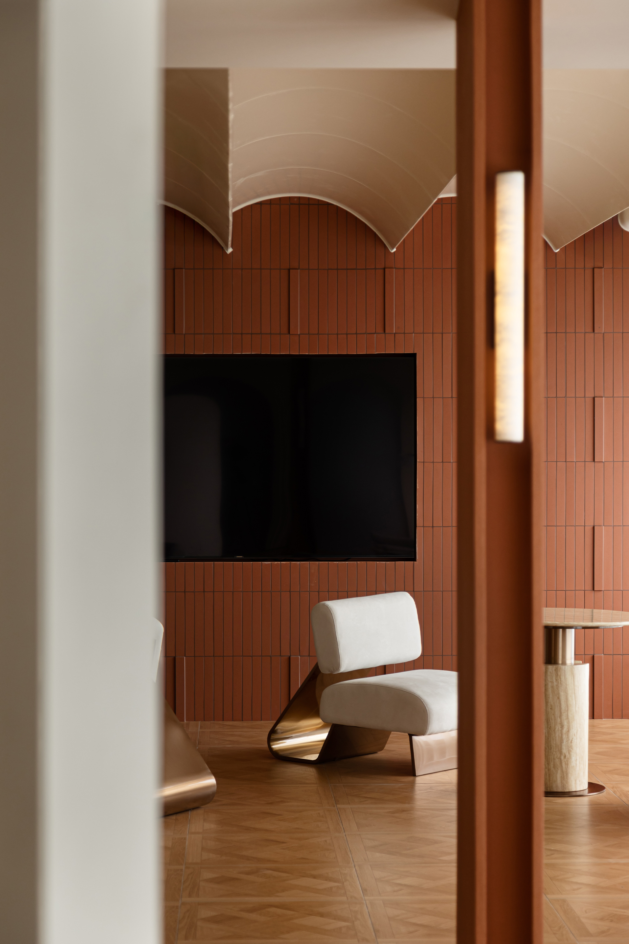 YINJISPACE - GODOT Design x Ruizi Yan SPA