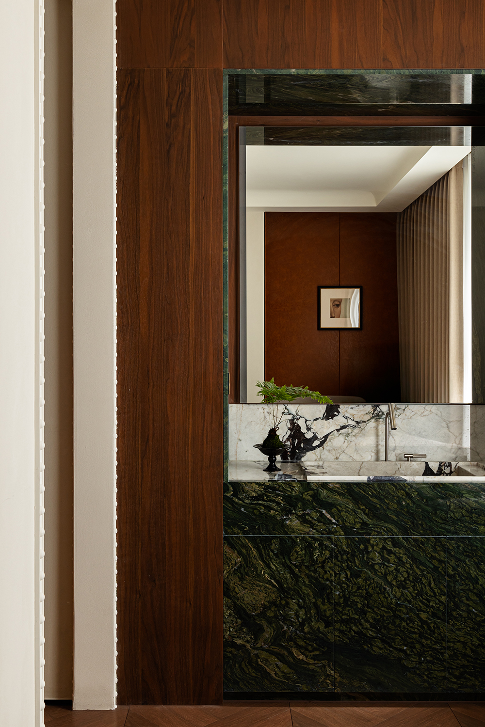 YINJISPACE - GODOT Design x Ruizi Yan SPA