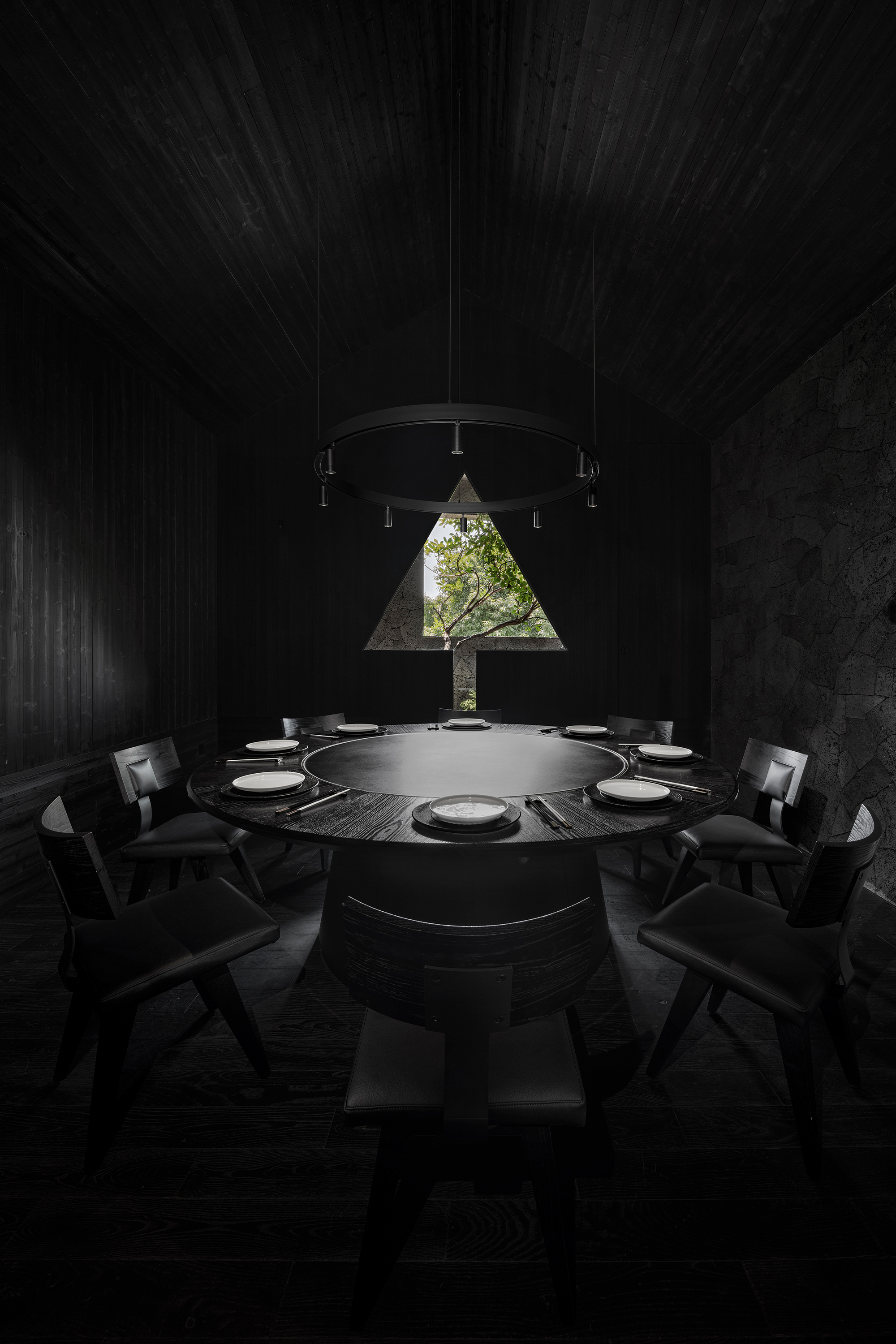 YINJISPACE - HBM Design x The Dark Light