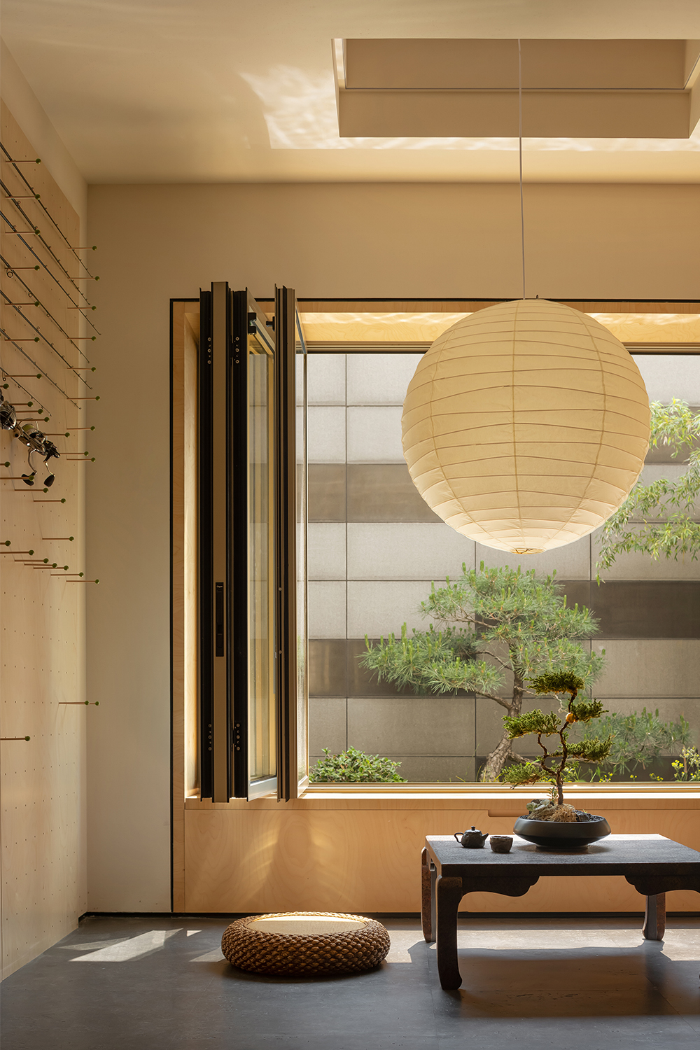 YINJISPACE - Heshi Design x Heshi Design office