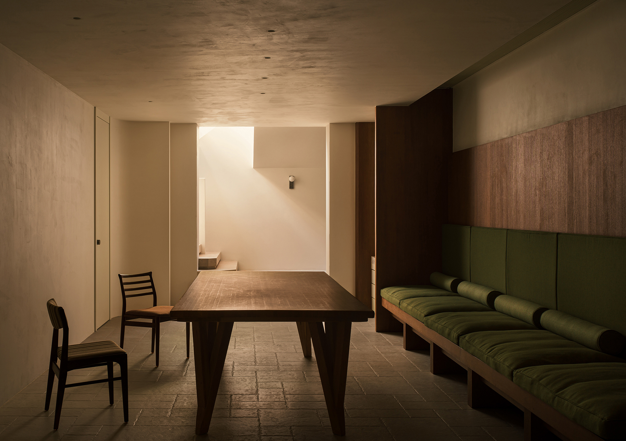 YINJISPACE - Jade Simple Design x Ease-Home