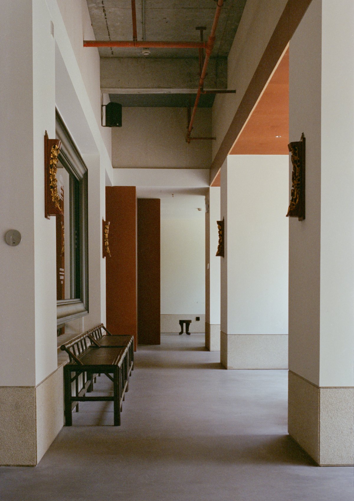 YinjiSpace - One Fine Day Studio & Partners x Lin Li Xu / CHATBY