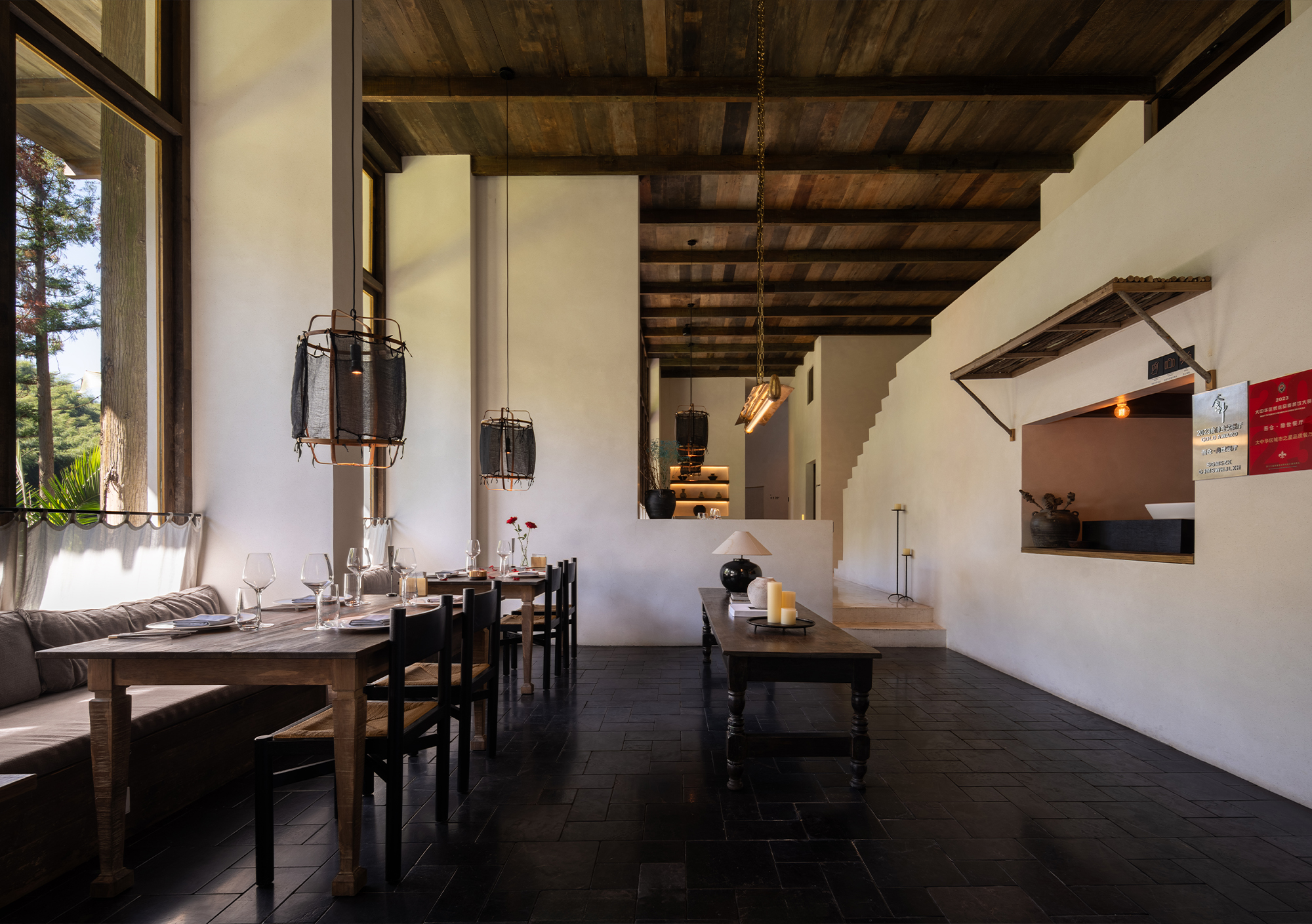 YINJISPACE - Thinking Design x Murka Hotel