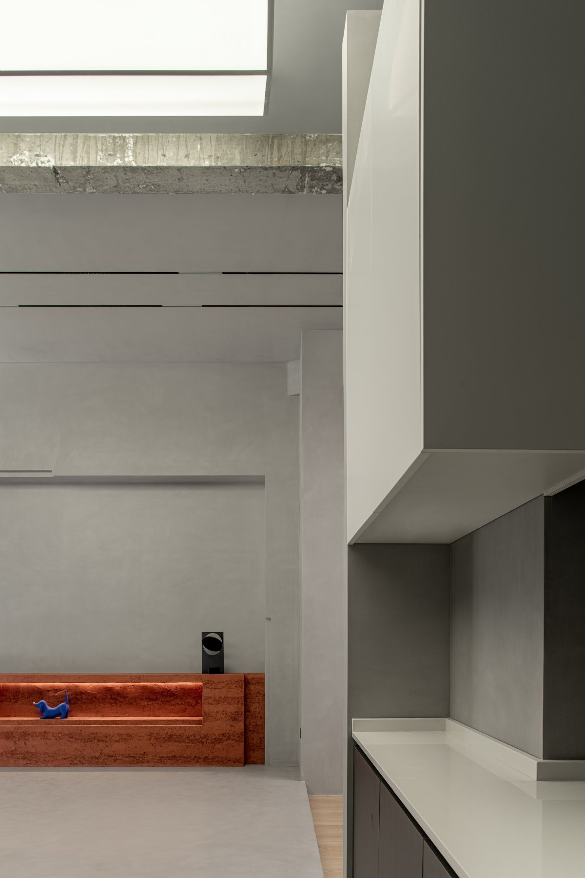 YINJISPACE - Ale x Fema Art Paint Exhibition Hall