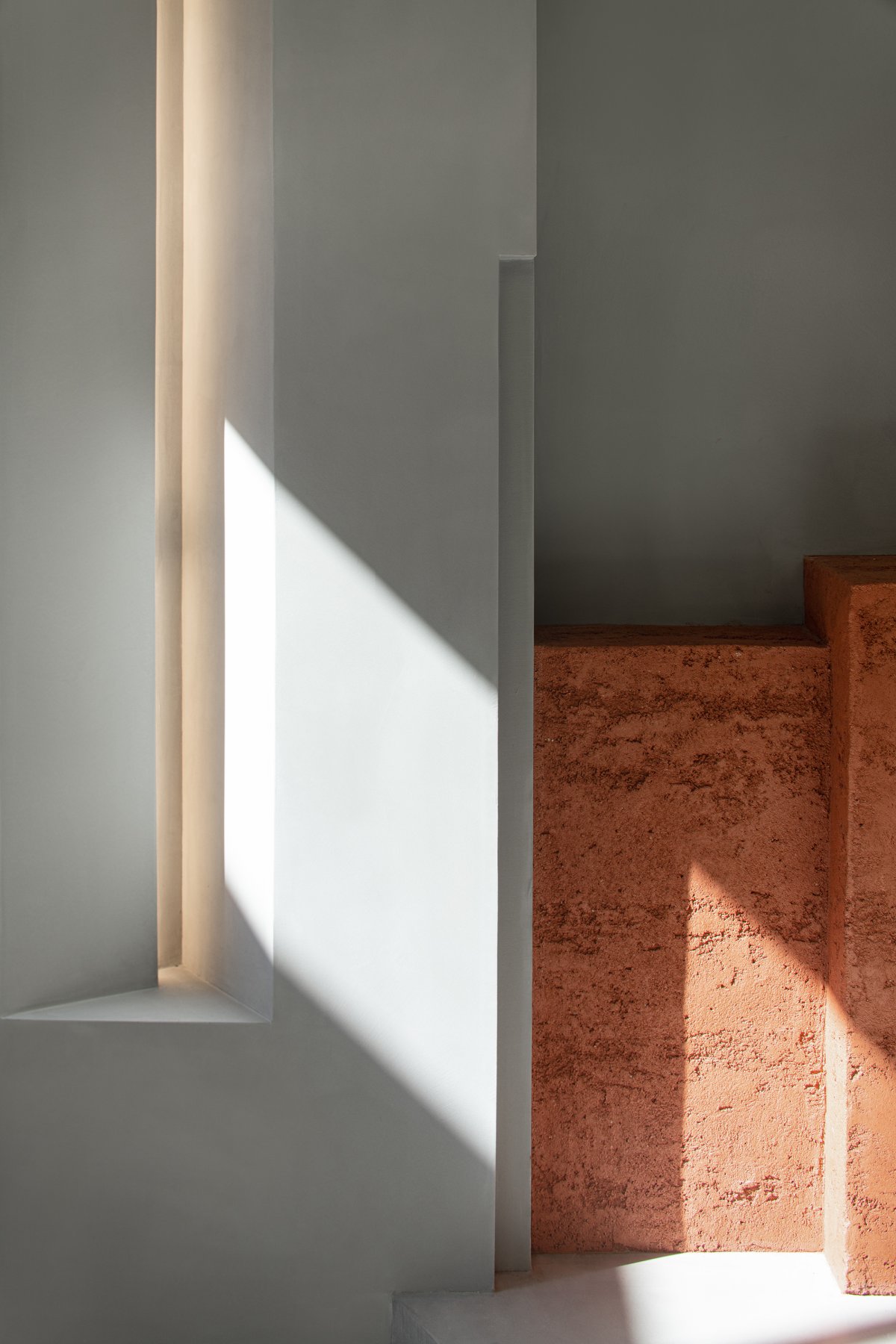 YinjiSpace - Ale x Fema Art Paint Exhibition Hall