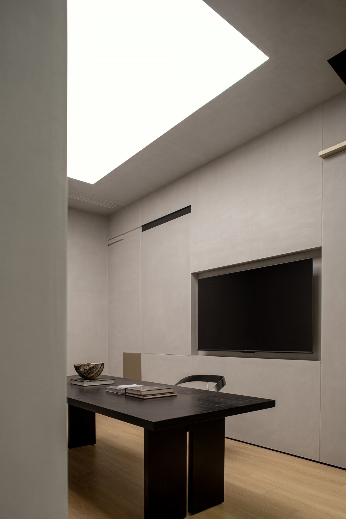 YinjiSpace - Ale x Fema Art Paint Exhibition Hall