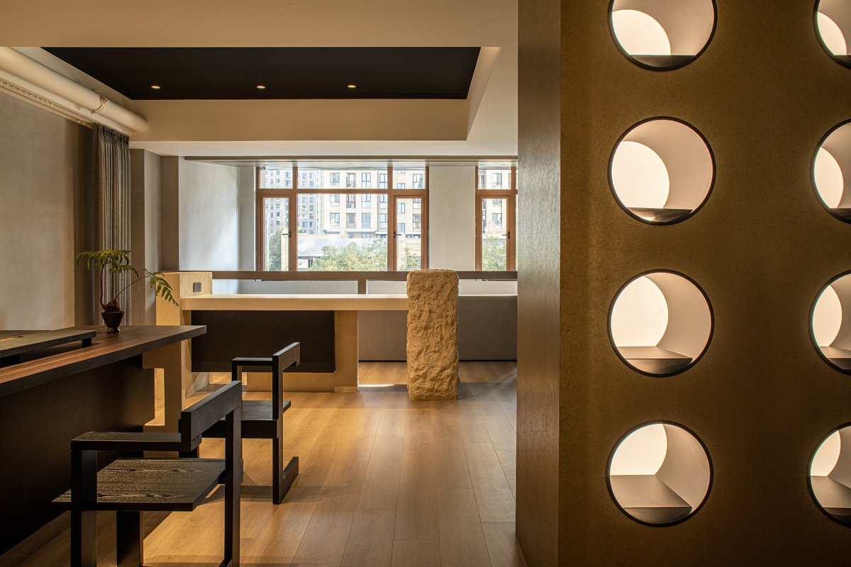 YinjiSpace - Ale x Fema Art Paint Exhibition Hall