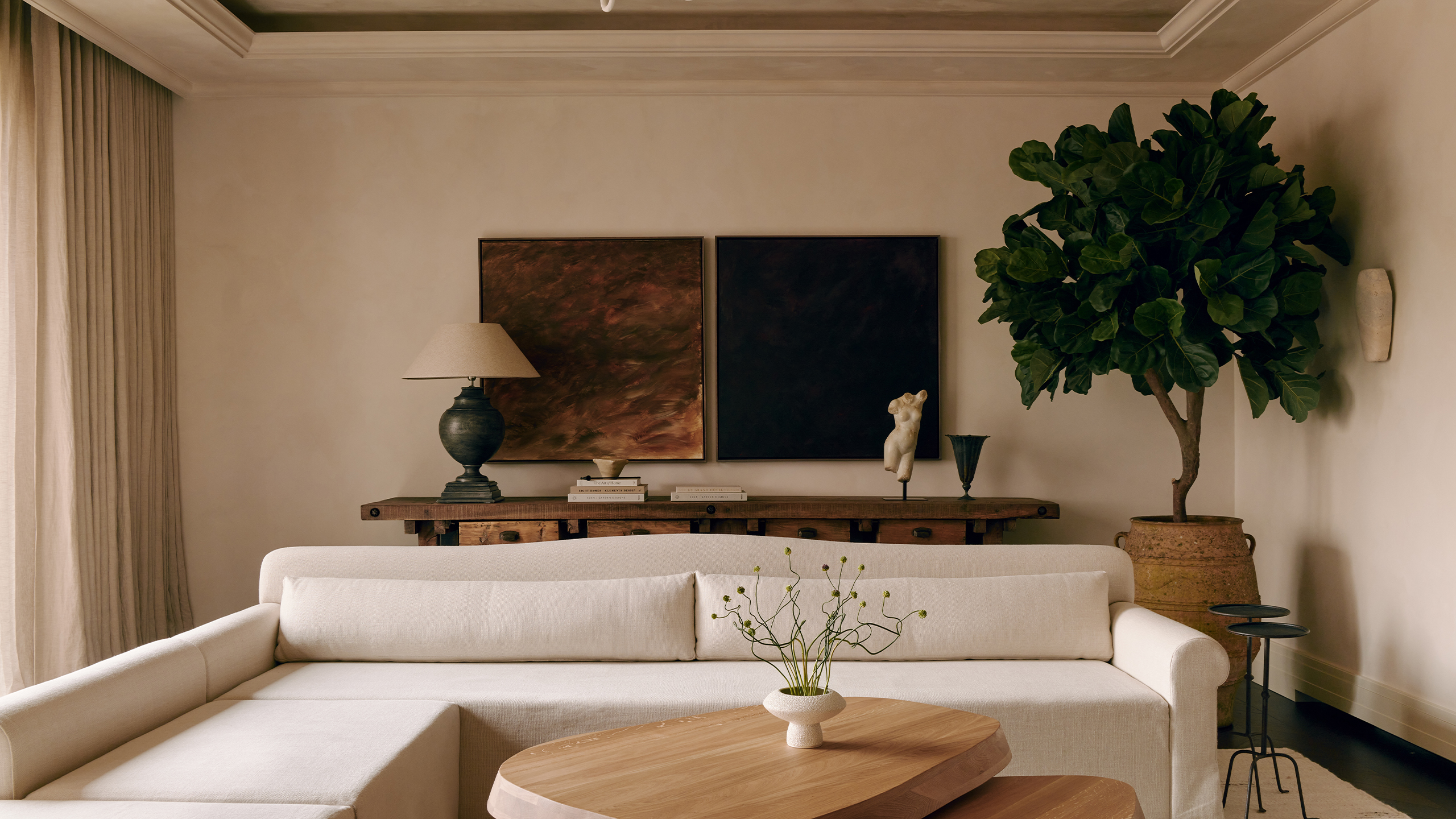 YINJISPACE - Banda Property