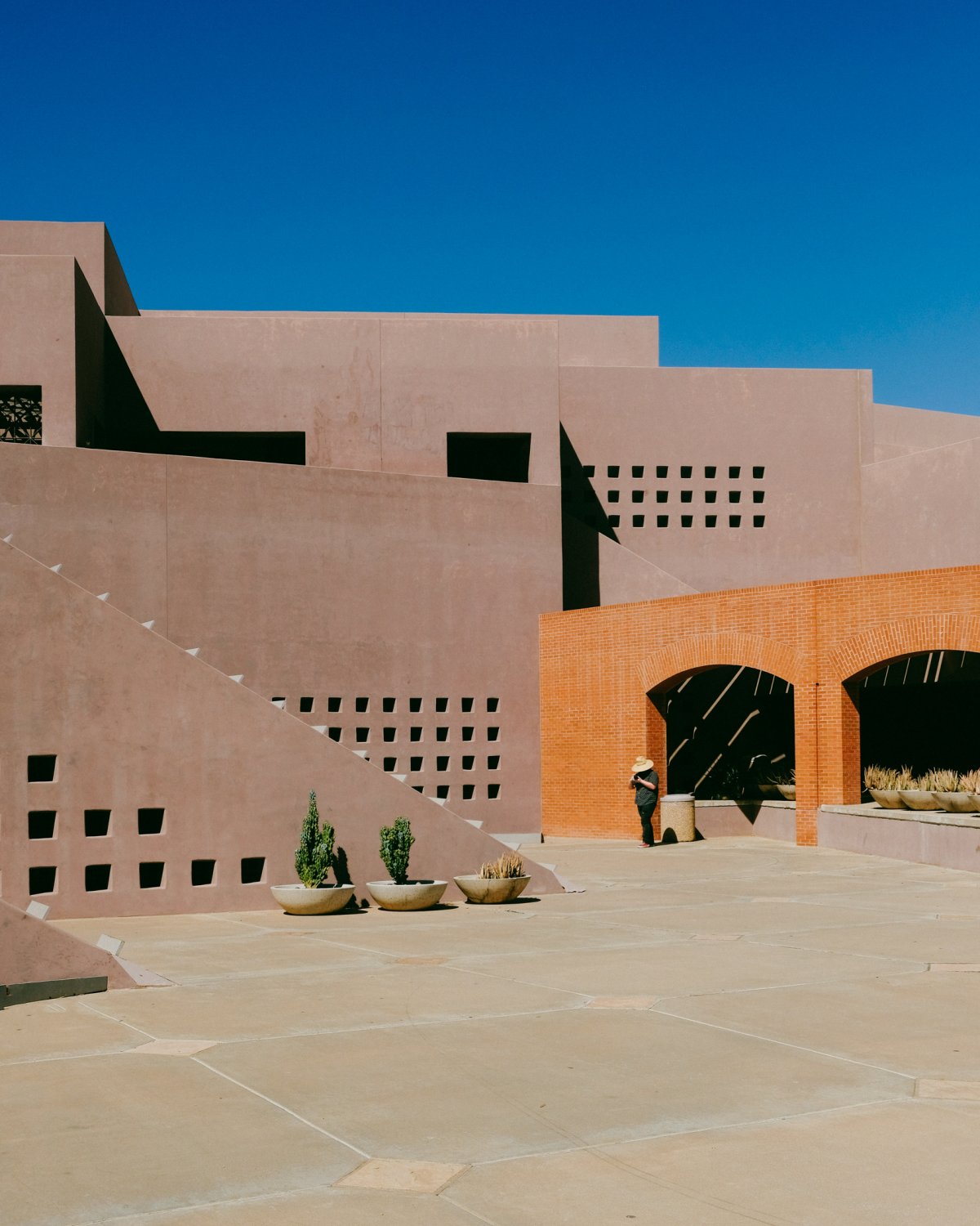 YinjiSpace - Antoine Predock x Nelson Fine Arts Center