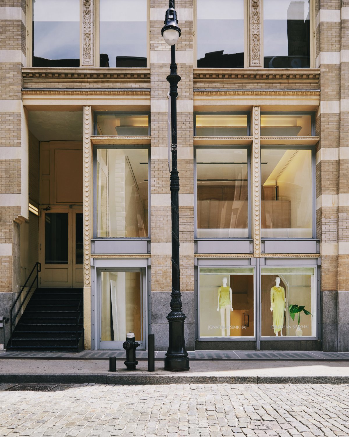 YINJISPACE - Aruliden x Jonathan Simkhai Store