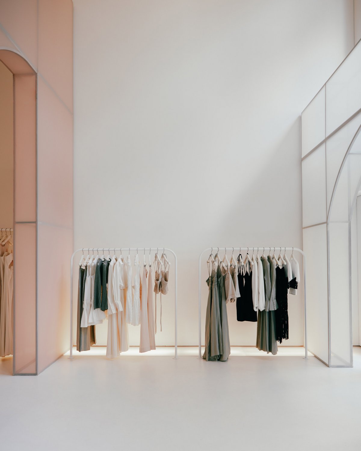 YinjiSpace - Aruliden x Jonathan Simkhai Store