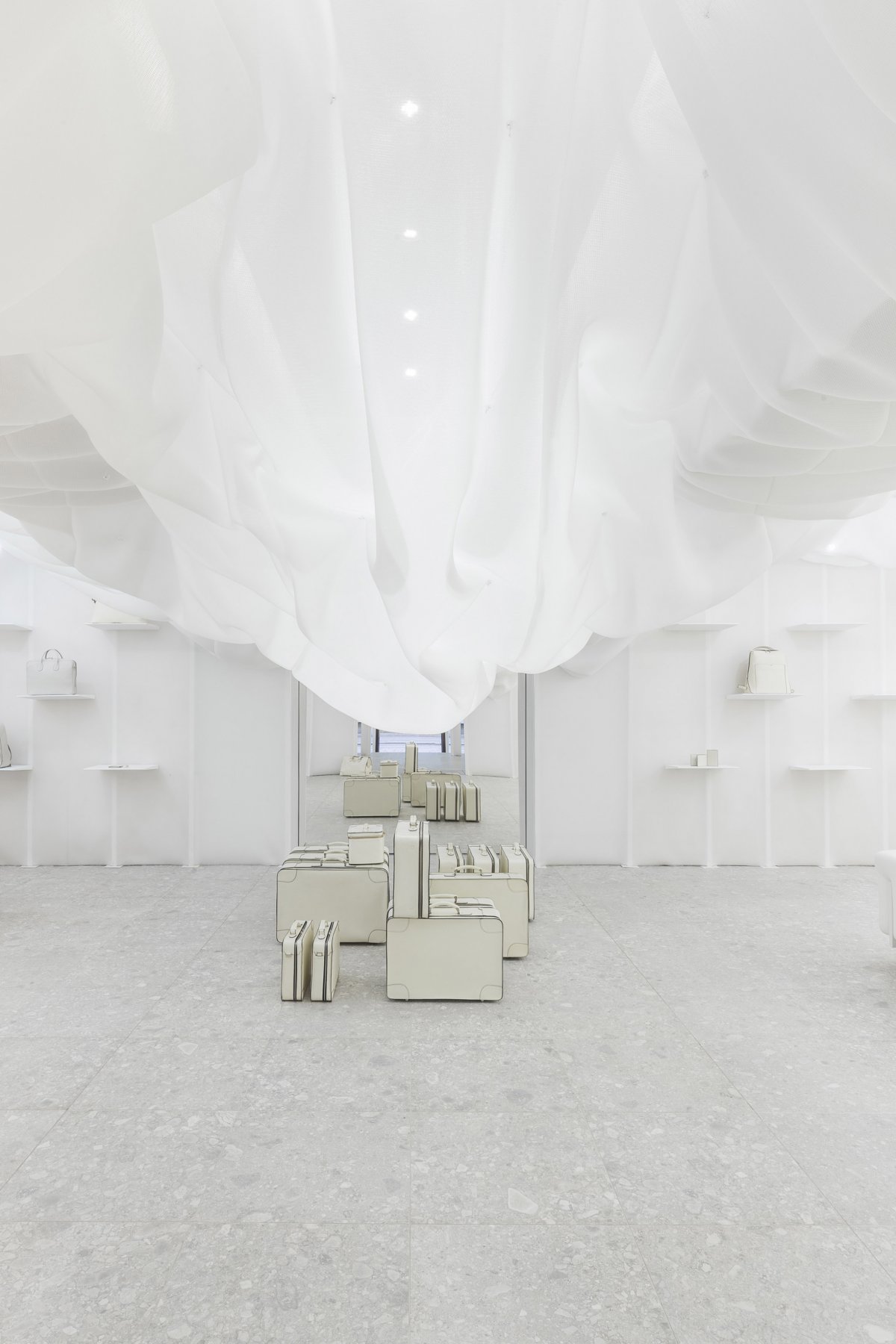 YinjiSpace - Snarkitecture x Velextra Store