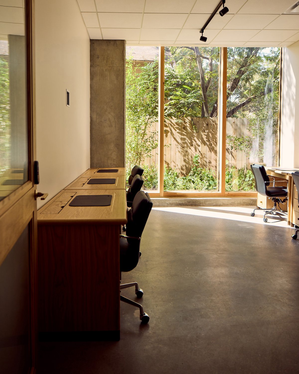 YinjiSpace - The Malin x The Malin Austin