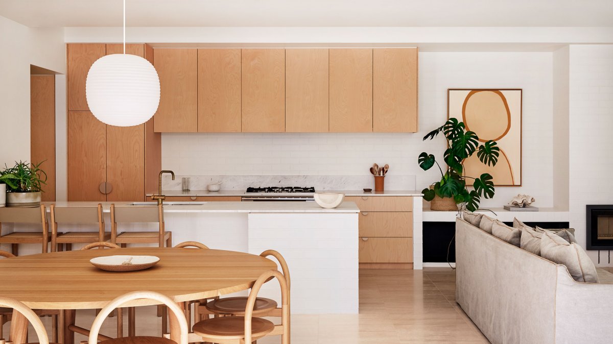 YINJISPACE - Alex Bennett x Alex Bennett House