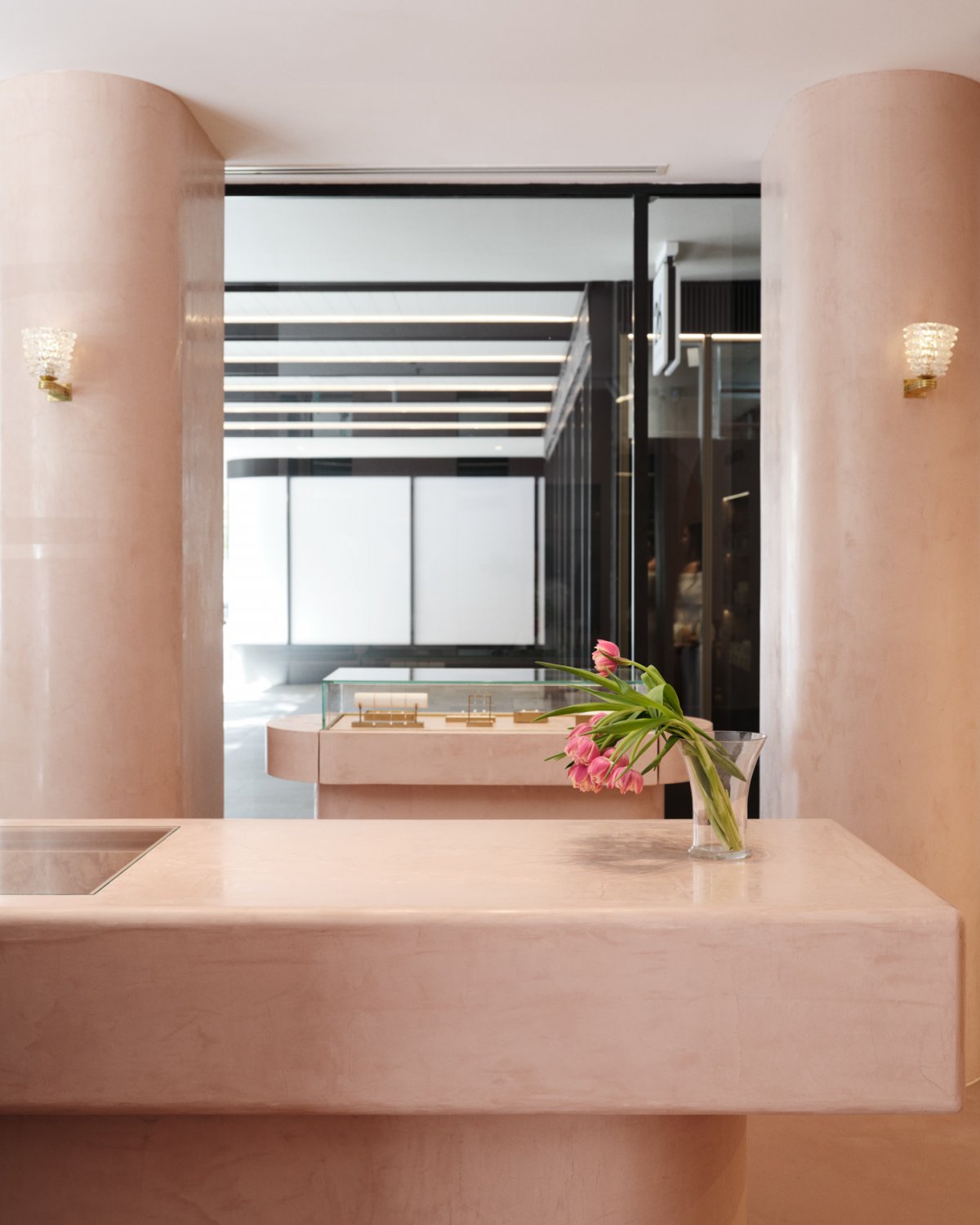 YinjiSpace - Alex Morrison Interiors x Autore Moda Flagship