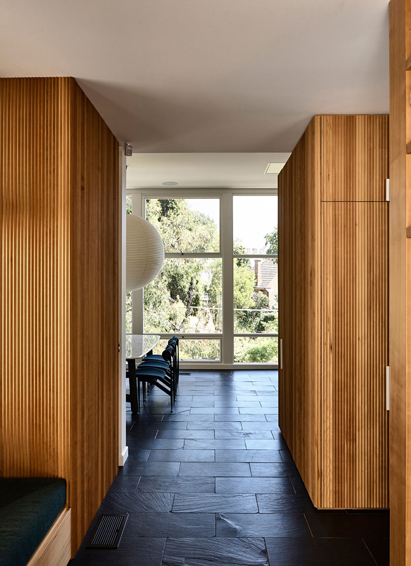 YINJISPACE - Kennedy Nolan