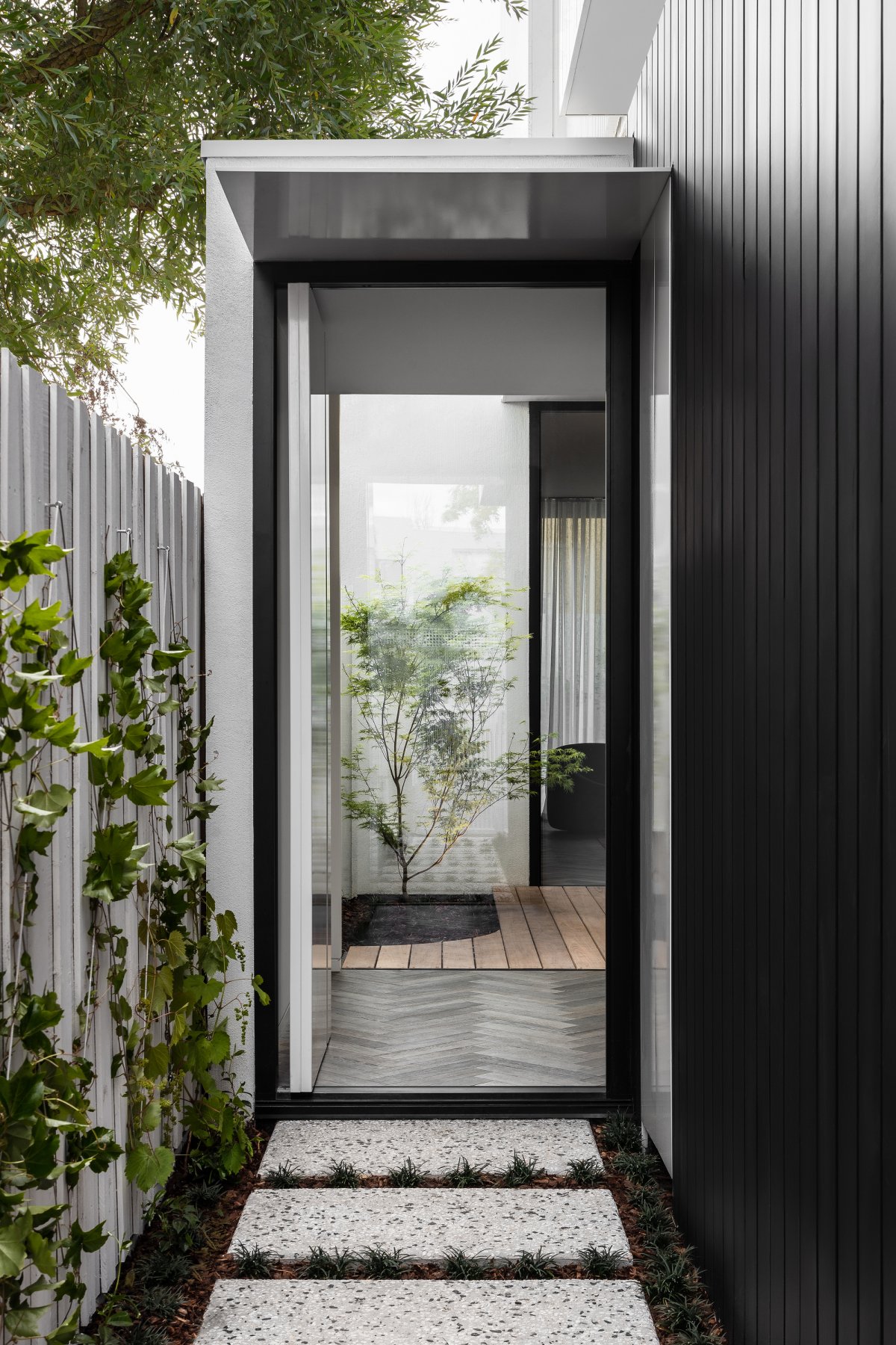 YinjiSpace - Megowan Architectural x Argo House