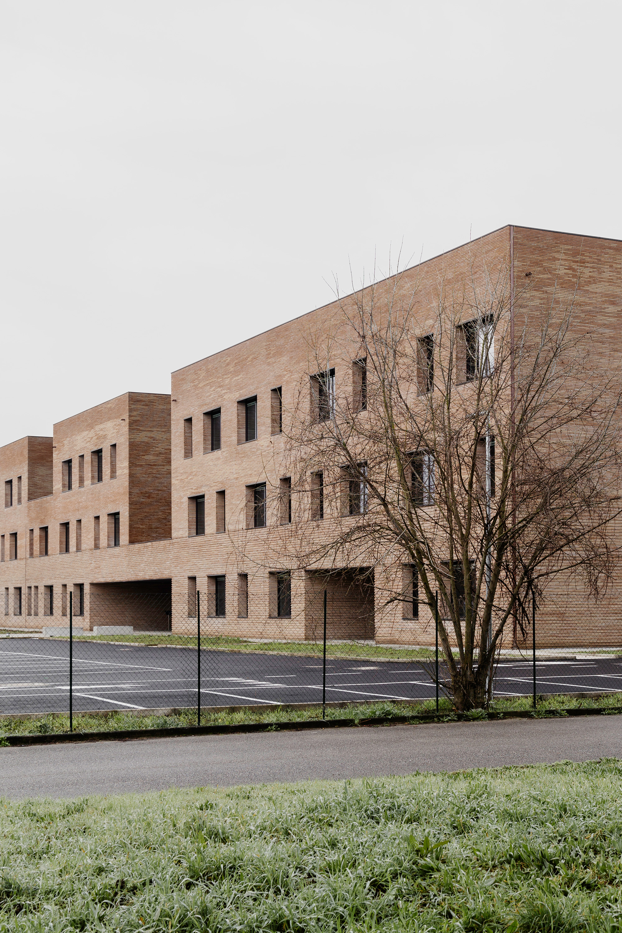 YINJISPACE - Colucci&Partners Architettura x Nuovo Liceo Montale Pontedera