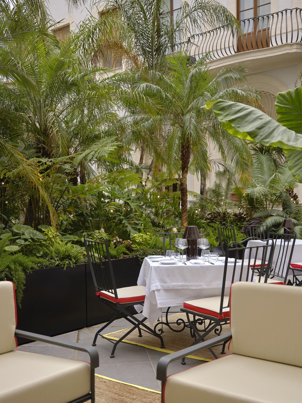 YINJISPACE - studiolucaguadagnino x Palazzo Talìa