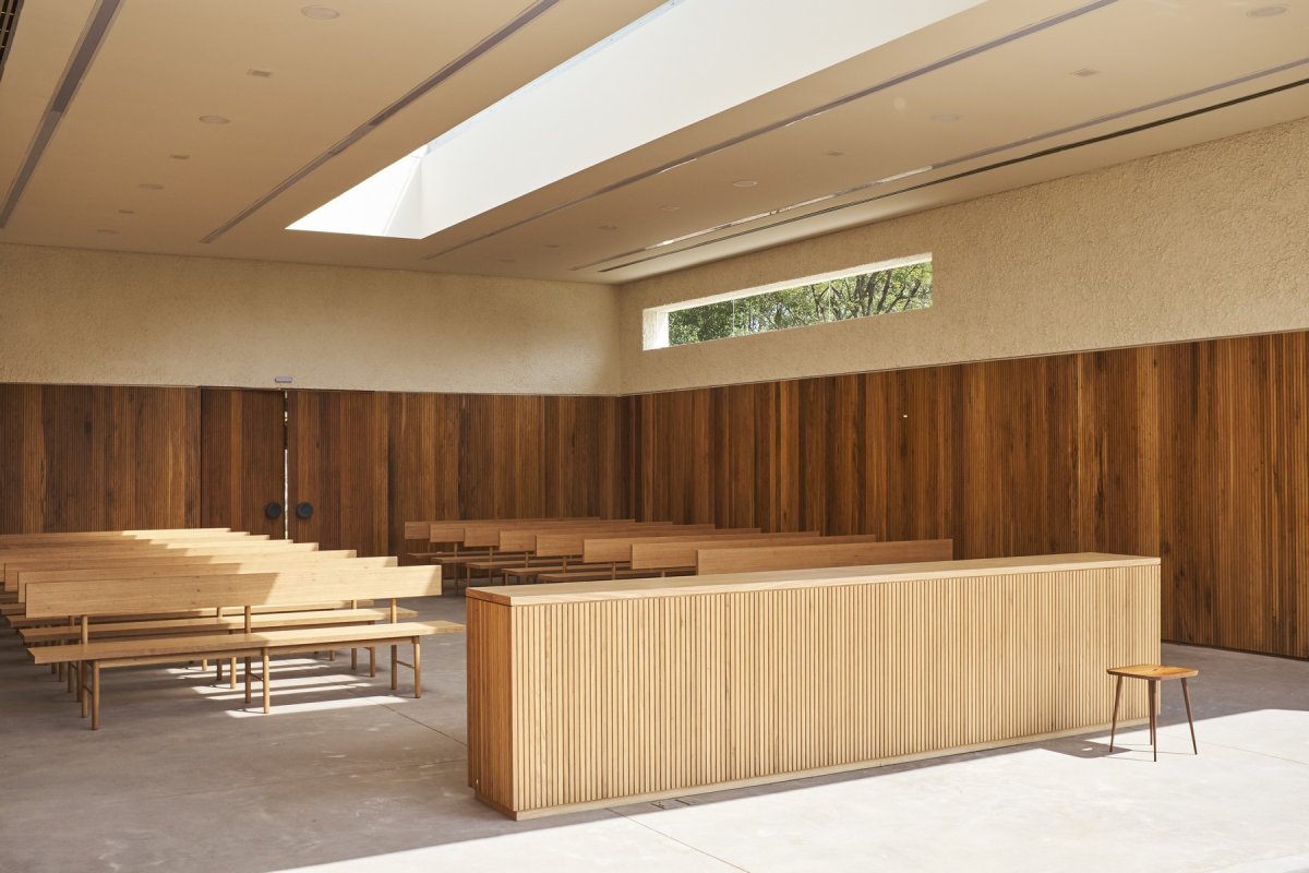 YINJISPACE - Carolina Maluhy x Ecumenical Center