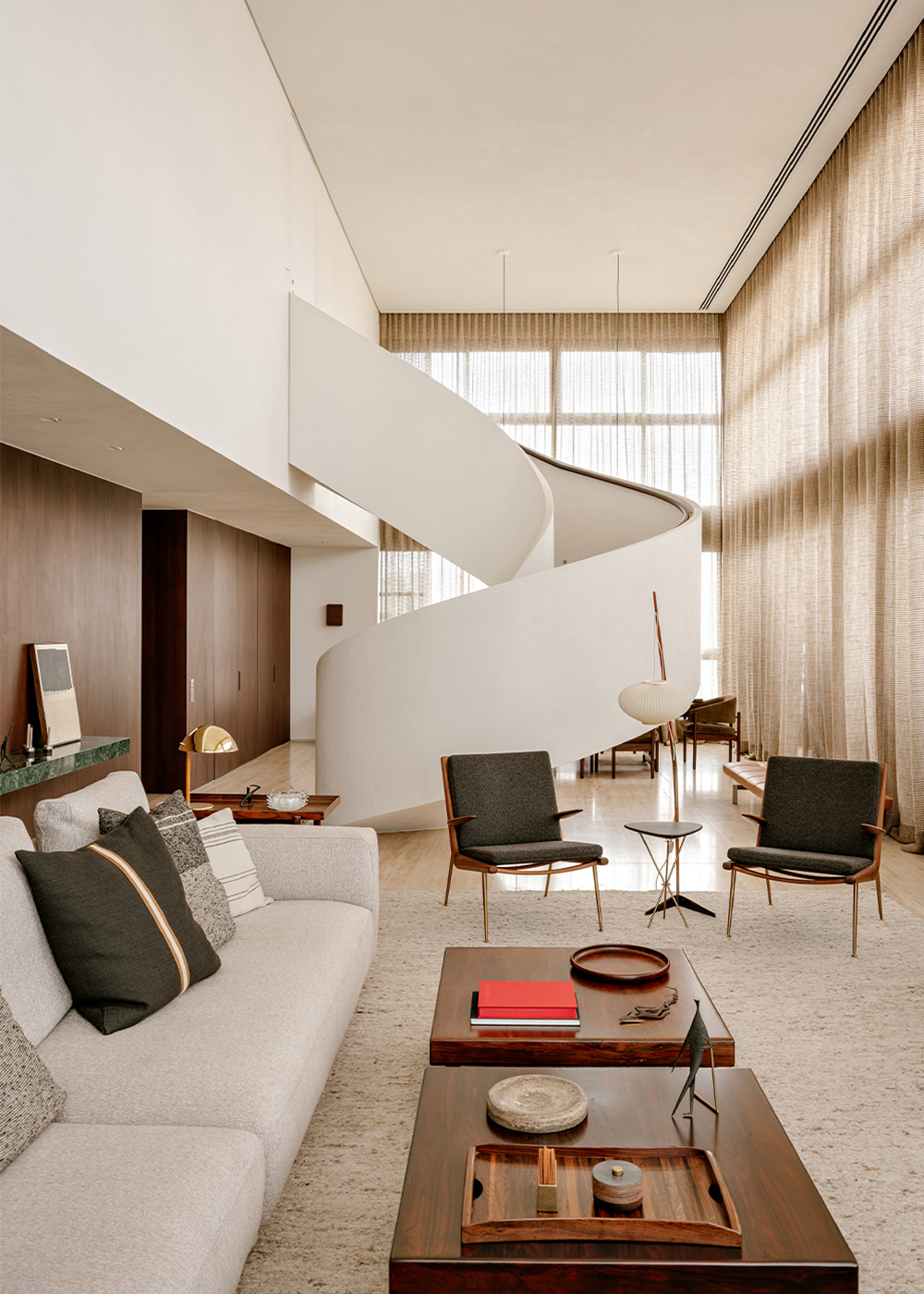 YINJISPACE - Felipe Hess Arquitetos x Autem Apartment