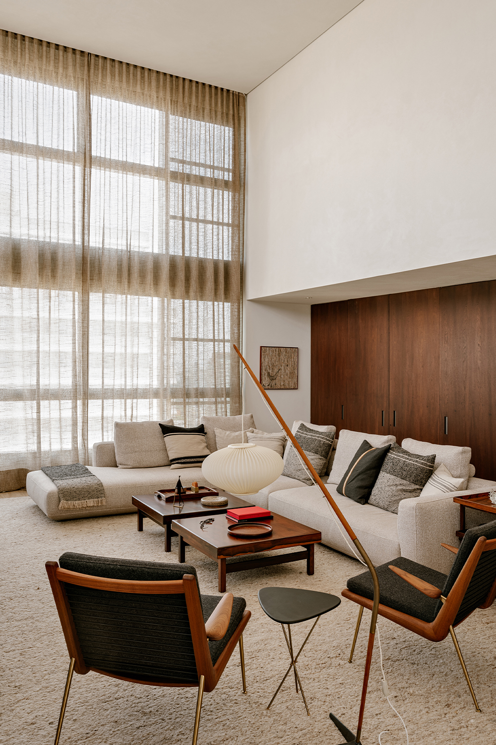 YINJISPACE - Felipe Hess Arquitetos x Autem Apartment