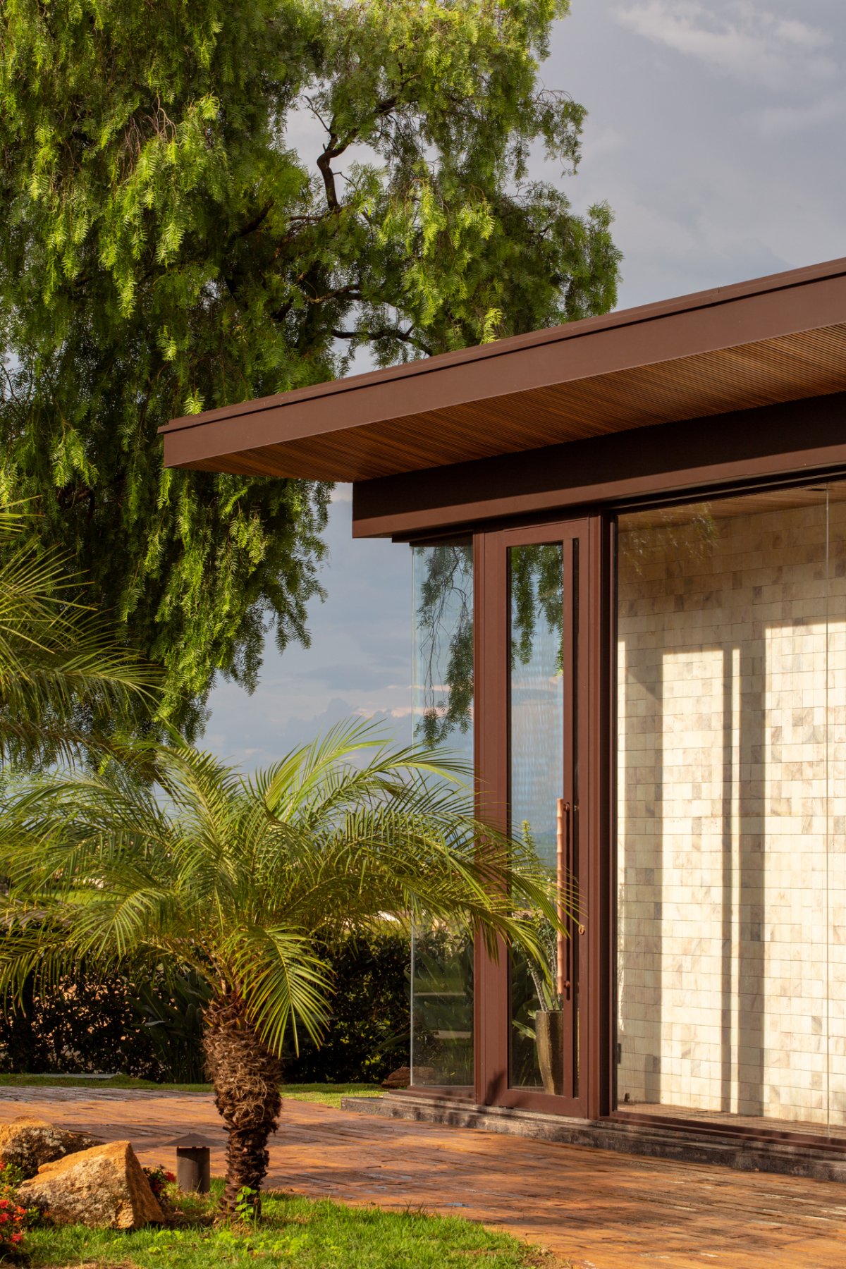 YinjiSpace - Lima Decor x GR Residence