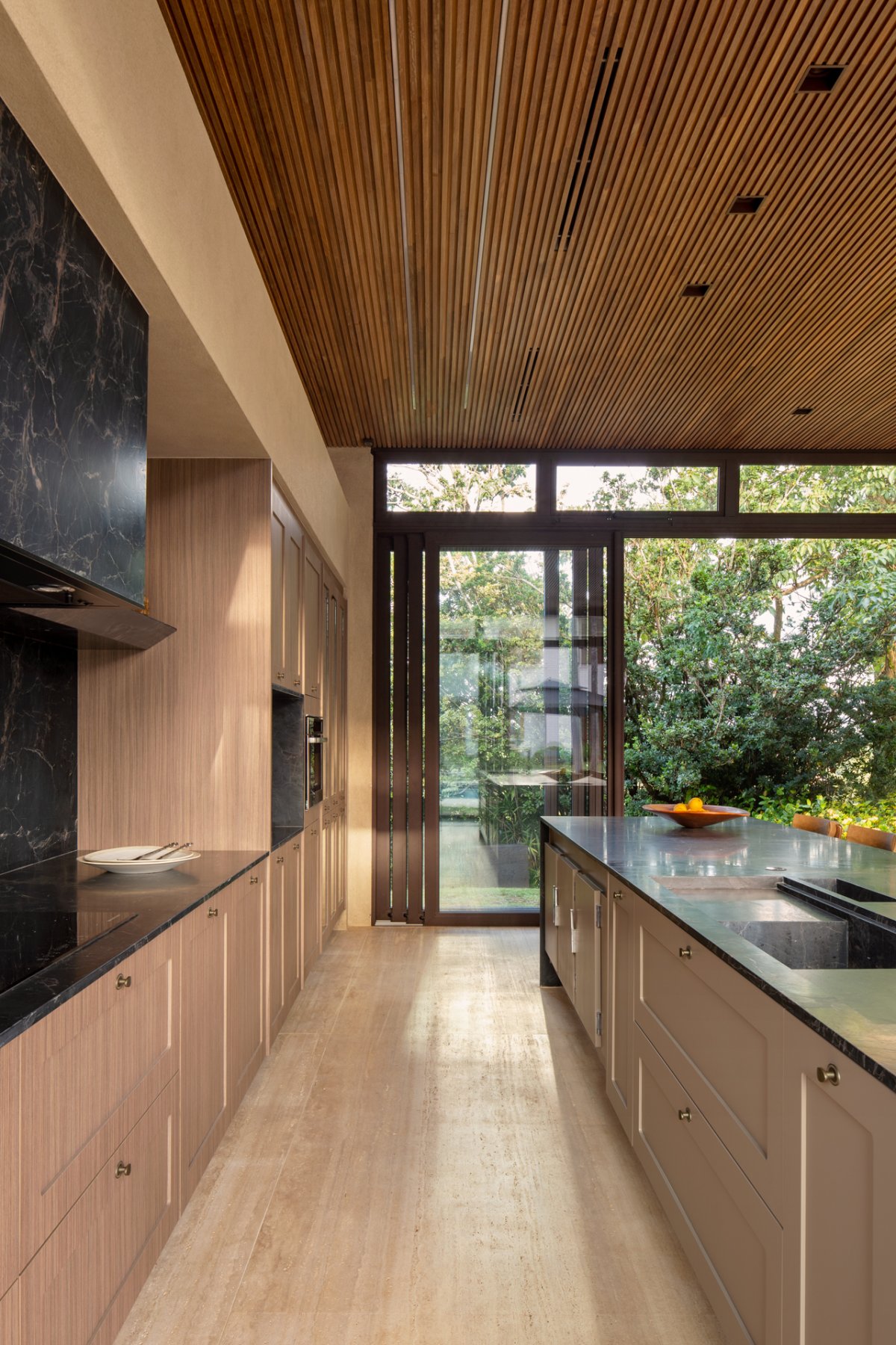 YinjiSpace - Lima Decor x GR Residence