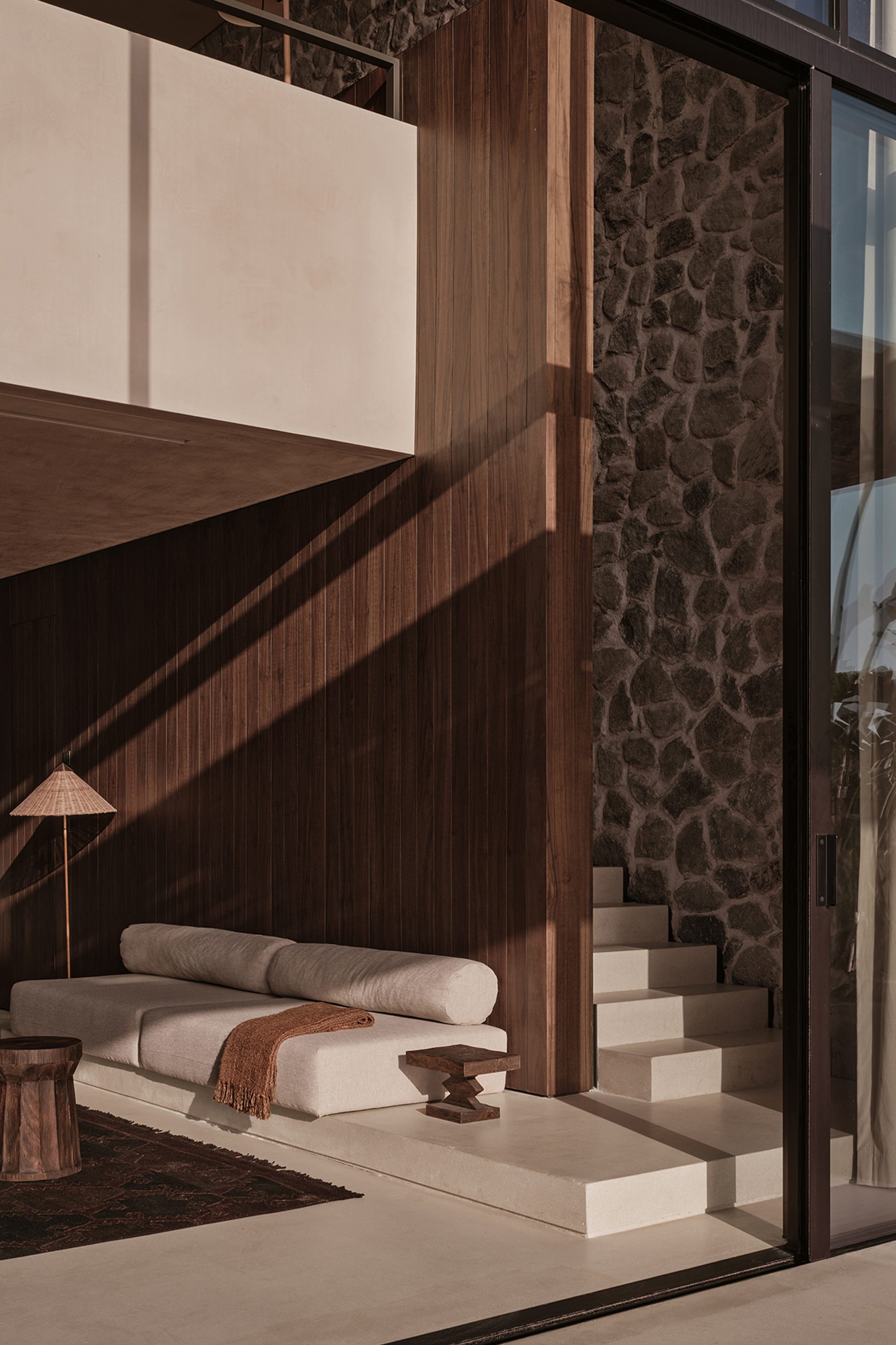 YINJISPACE - Georg Roske x The Eye Behind Georg Roske