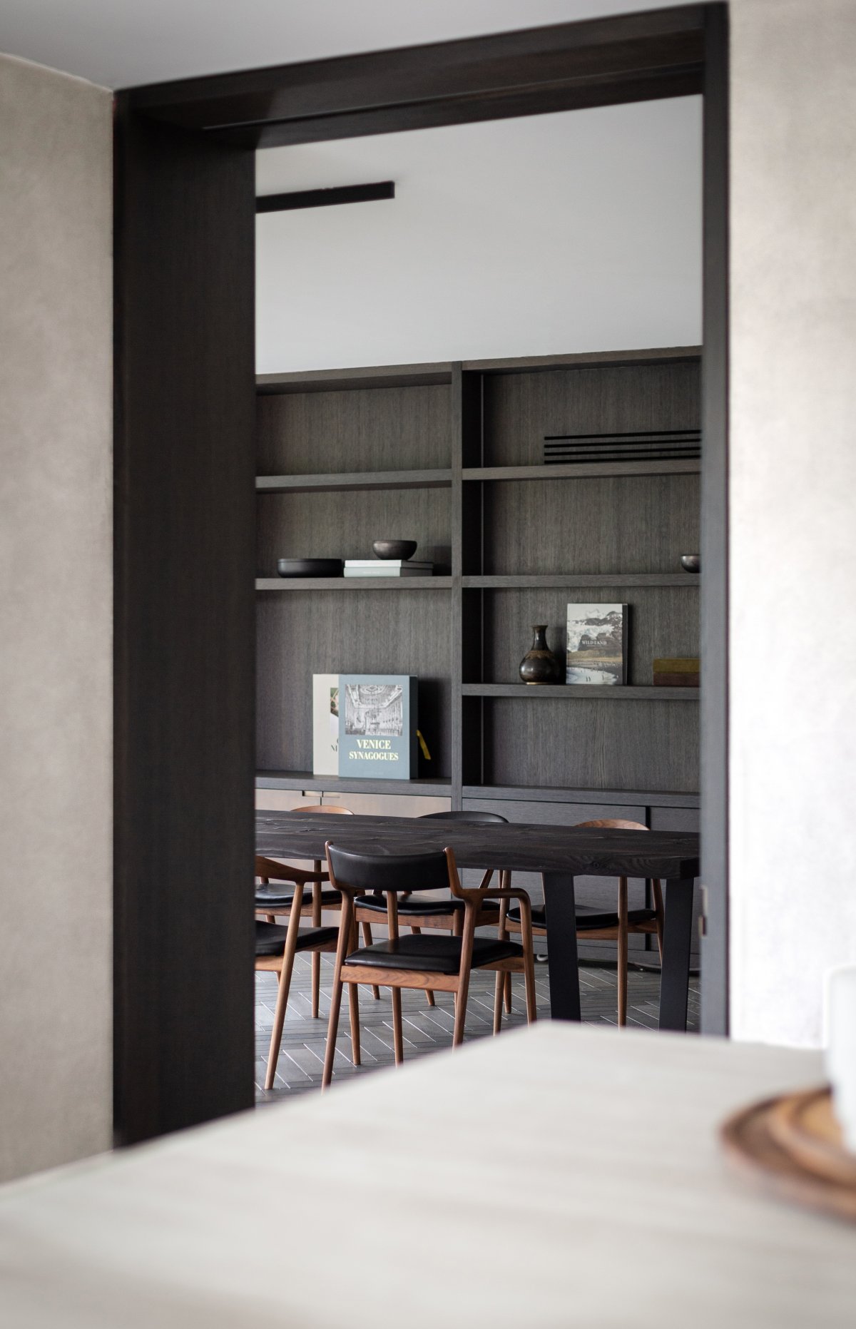 YinjiSpace - Grain Design x LC Residence