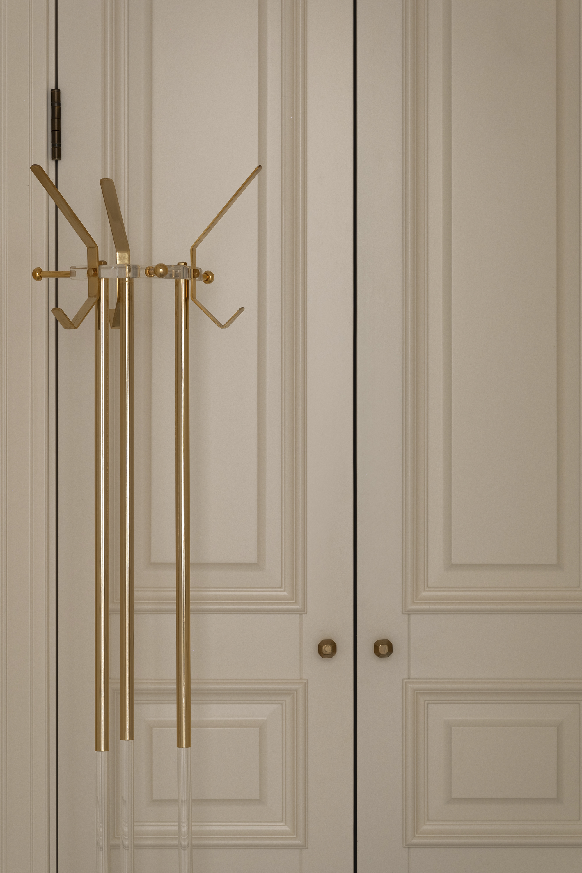 YINJISPACE - Yana Molodykh x Landscape Alley Apartment