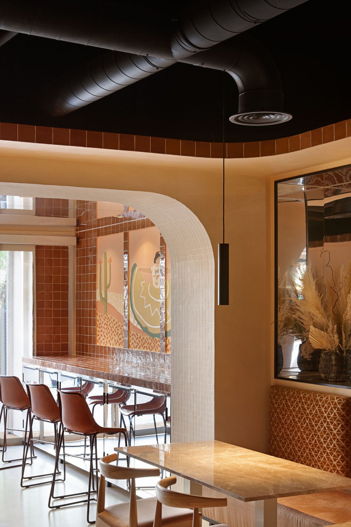 YinjiSpace - MOCA Estudio x Chido Restaurant Santa Engracia