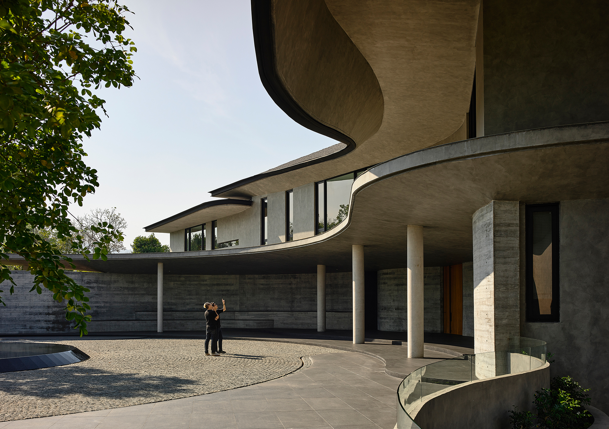 YINJISPACE - Park + Associates x House in Contours