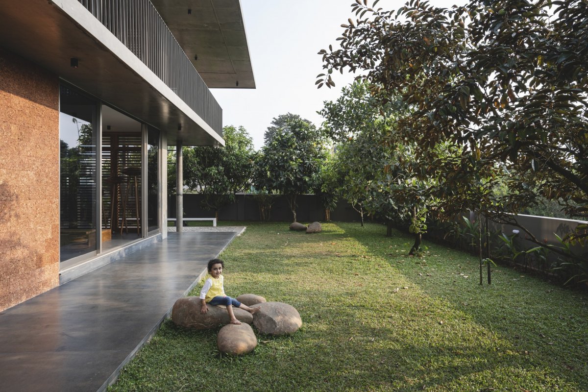 YinjiSpace - 3dor Concepts x The Slab House