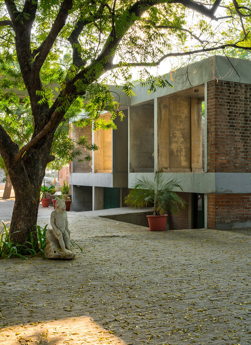 YinjiSpace - Balkrishna Doshi