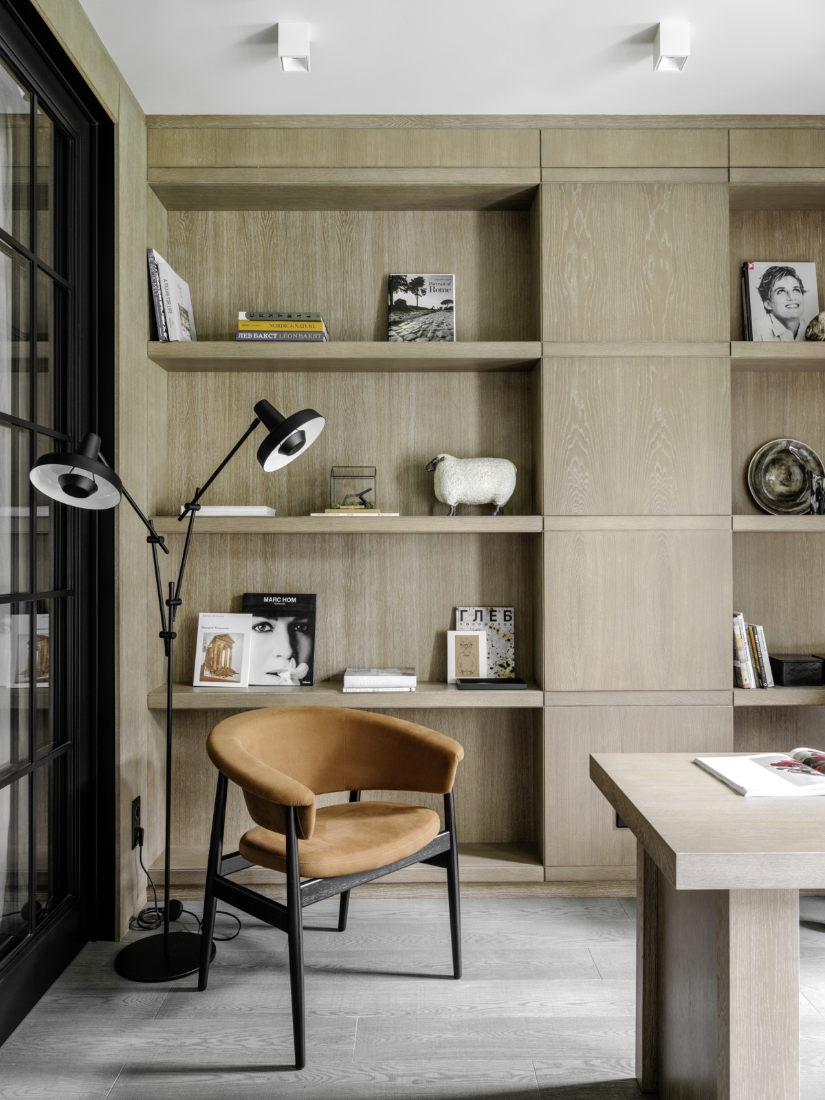 YinjiSpace - Sisters Design x Moscow Region