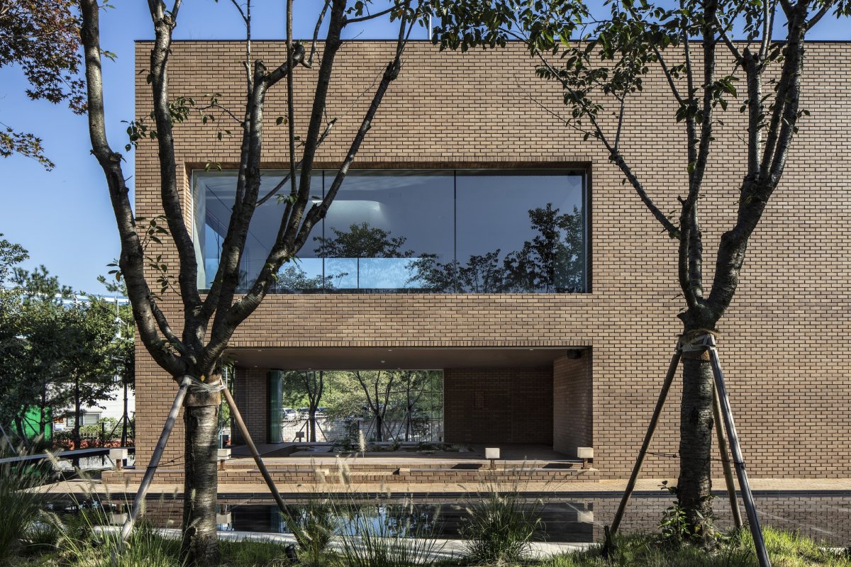 YinjiSpace - None Space x Time to B Cafe