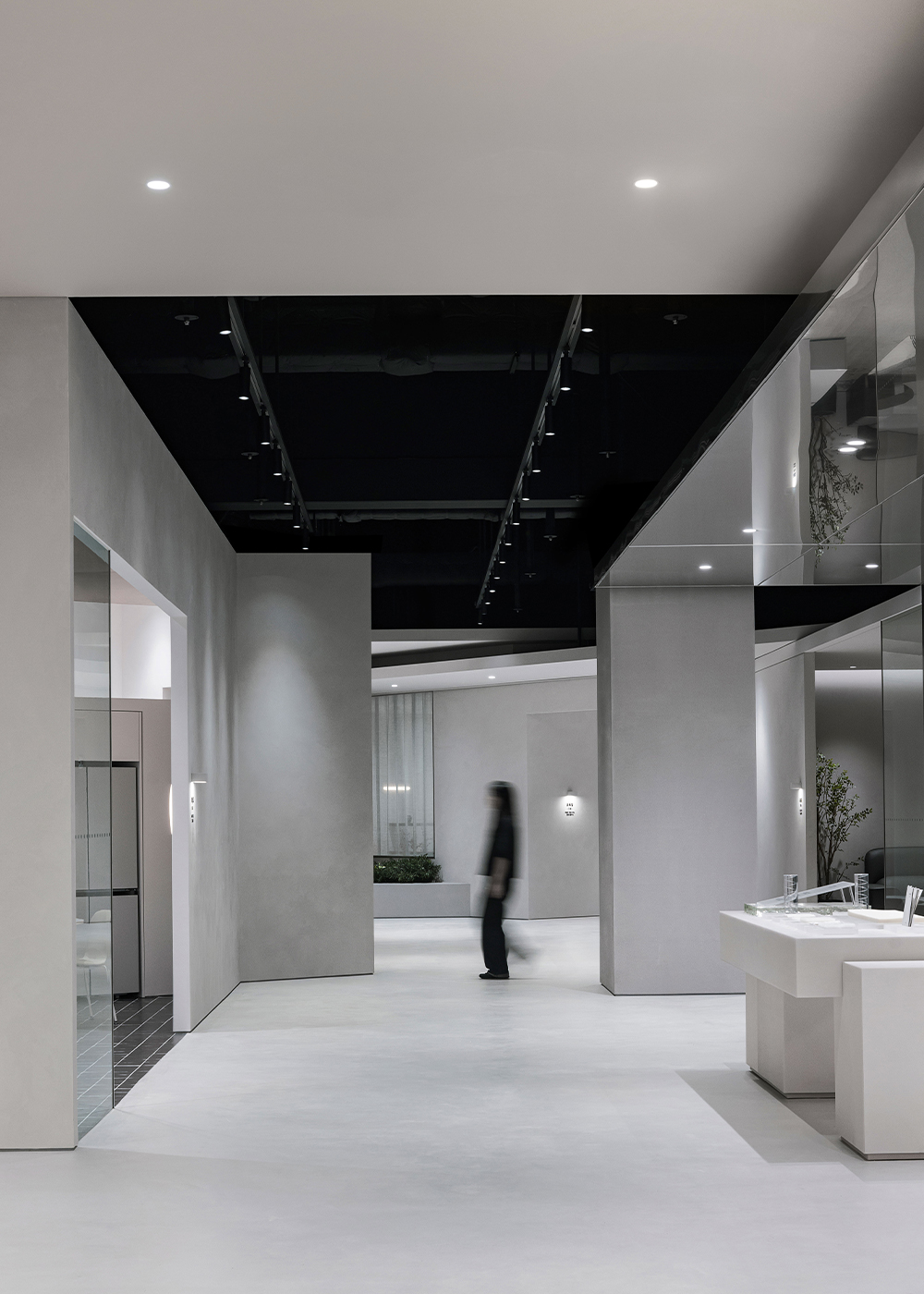 YINJISPACE - Oftn Studio x Iloom