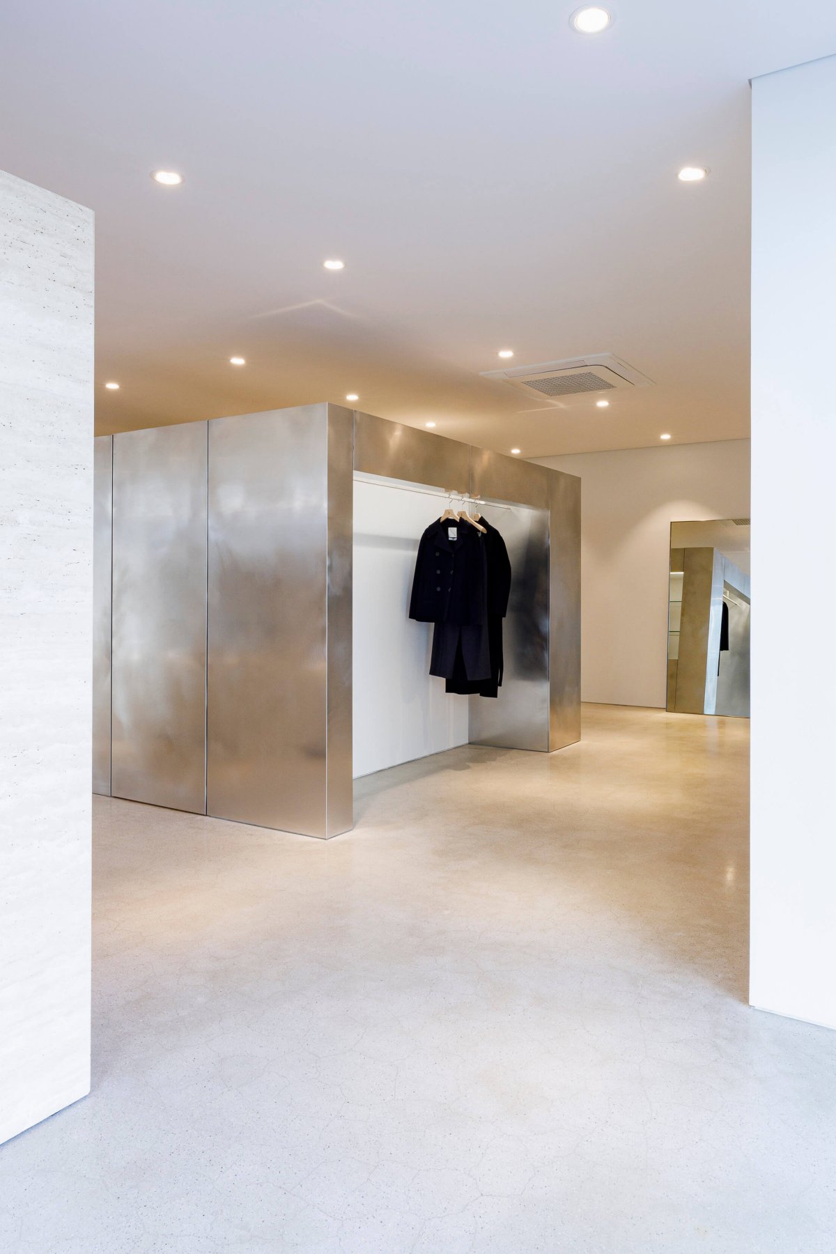 YinjiSpace - Studio Unravel x Hehr