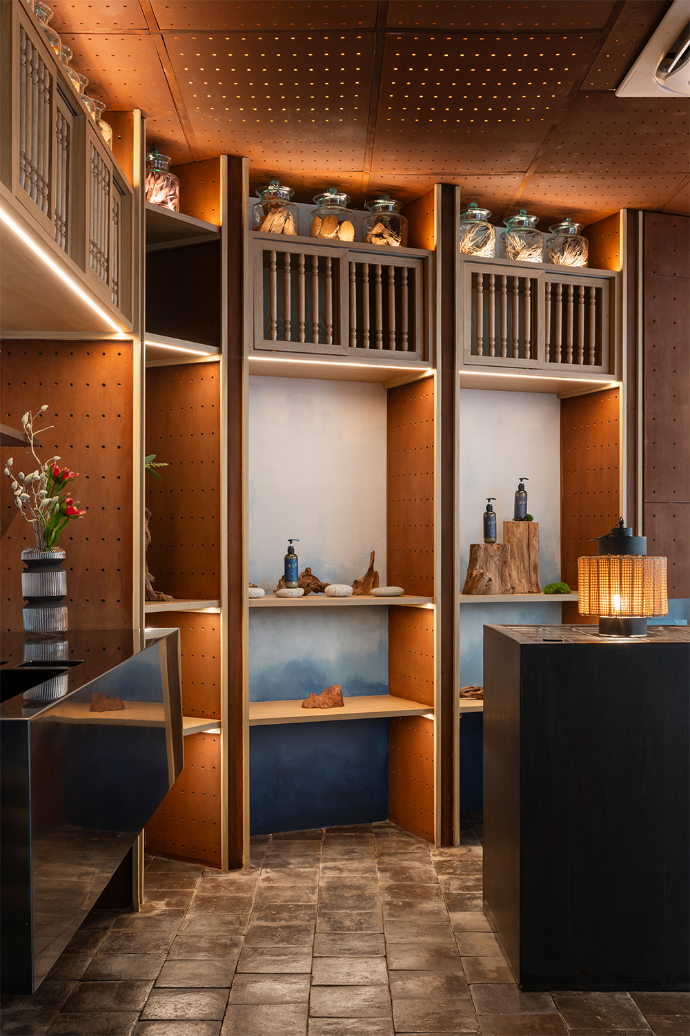 YINJISPACE - Sixseven Studio x Klai