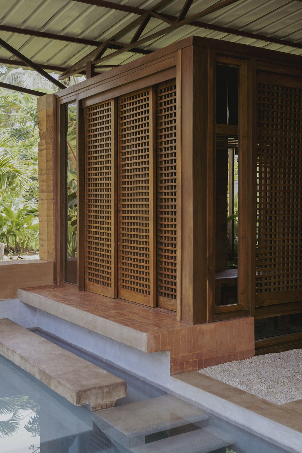 YinjiSpace - Laboratoire Moyesoa x Pavillon Essoa